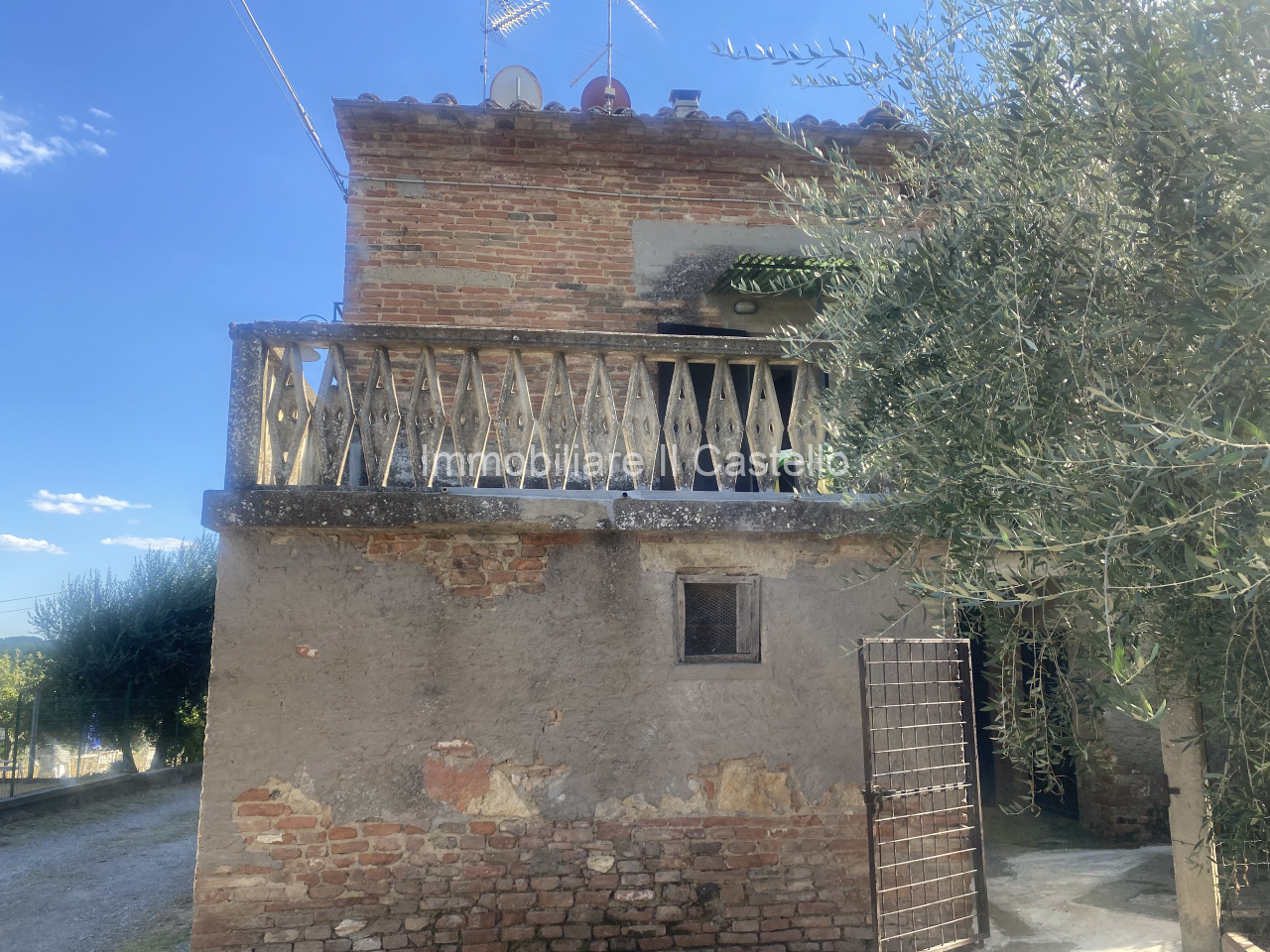CIELO - TERRA VENDITA CASTIGLIONE DEL LAGO - Cerco Casa Umbria